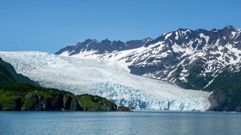 20 Alaska bezienswaardigheden: ontdek de Last Frontier