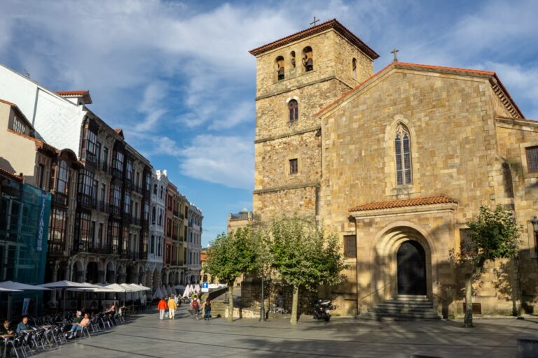 15 Things to do in Avilés: explore this surprising Spanish city